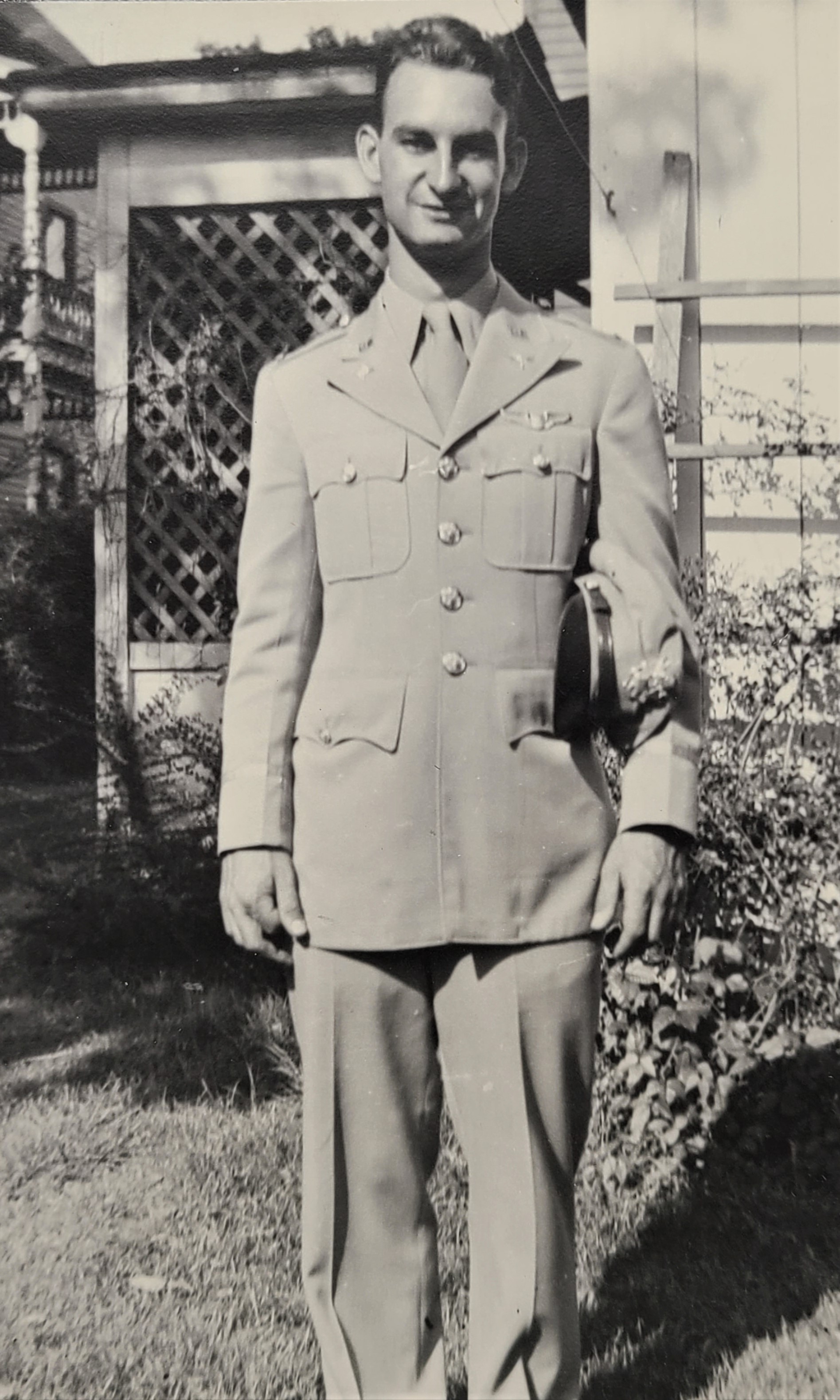 FIRST LIEUTENANT DONALD CAMPBELL STEVENS; U.S. ARMY AIR FORCE – Honor ...